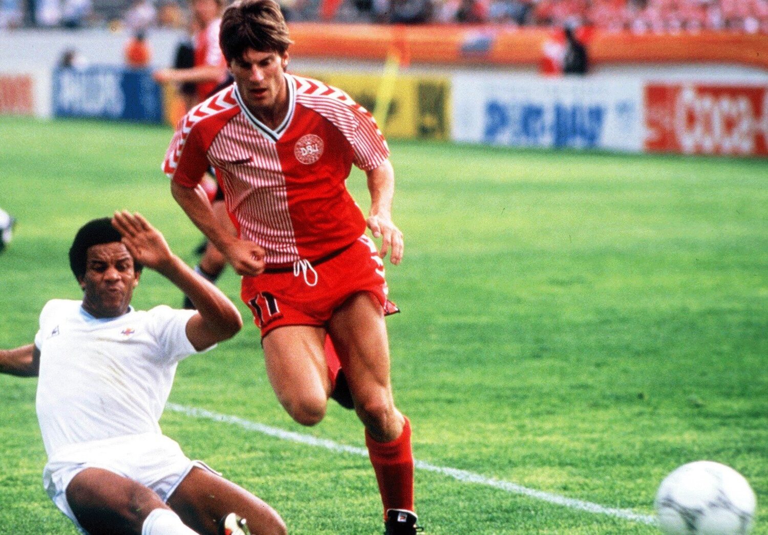 Top 10 camisetas clásicas retro de fútbol - MENzig